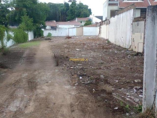 Terreno à venda no Portão