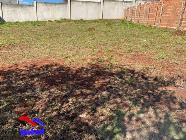 Terreno a venda no Portal Ville Jardins