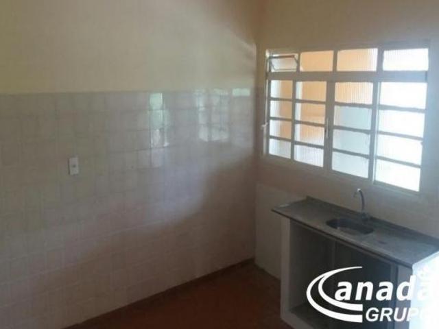 Terreno à venda no Paque Fernão Dias com 2 quartos