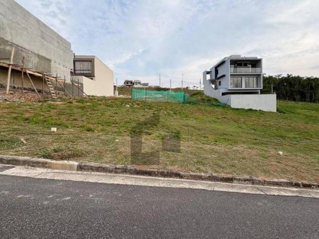 Terreno à venda no Paradise Gardens – Mogi das Cruzes | Frente para reserva | Ref. 1909