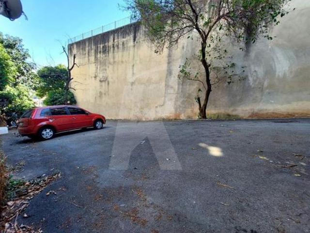 Terreno à Venda no Parque Mandaqui 1.187m²