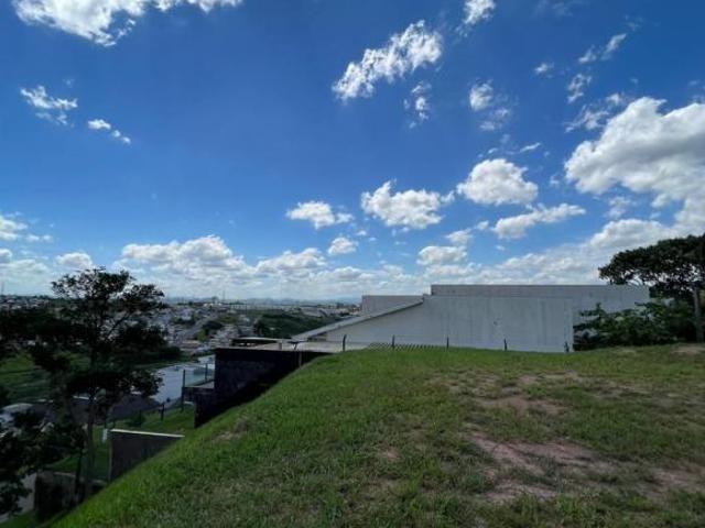 Terreno à venda no Parque Mirante do Vale
