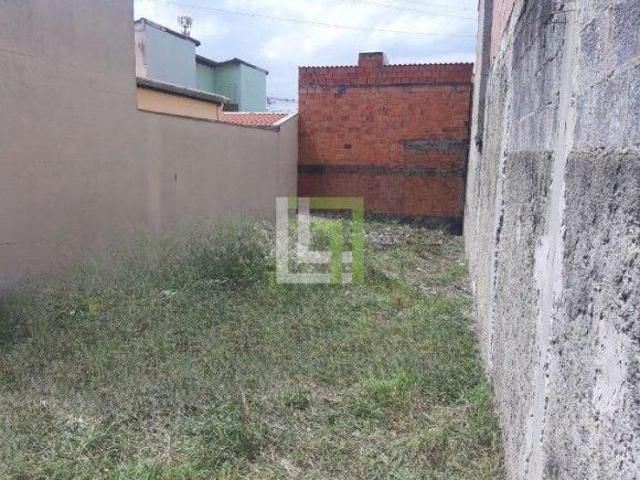 Terreno à venda no Parque Almerinda Pereira Chaves