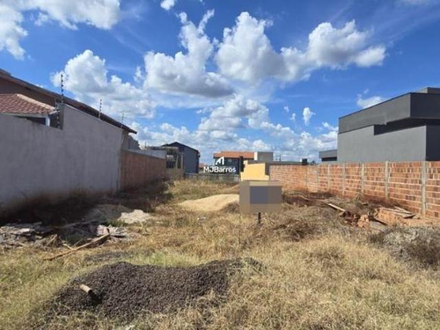 Terreno à venda no Parque Alvorada em Dourados MS