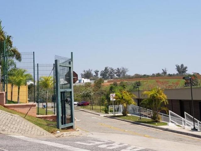 Terreno à venda no Parque Campolim