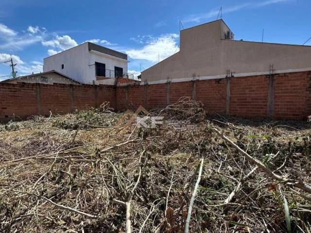 Terreno á venda no Parque das Oliveiras Ribeirão Preto/ SP