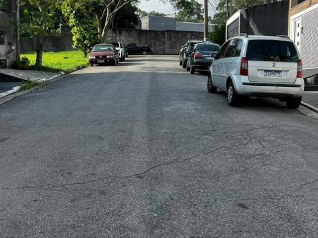 Terreno a venda no Parque São Vicente Mauá 3 Dorms