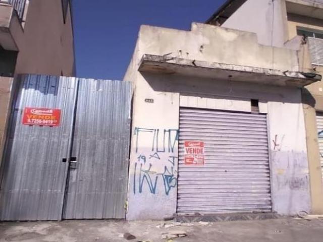 Terreno à venda no Piratininga com 2 quartos