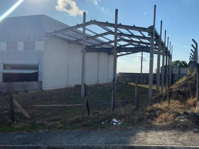 Terreno à venda no Retiro São João