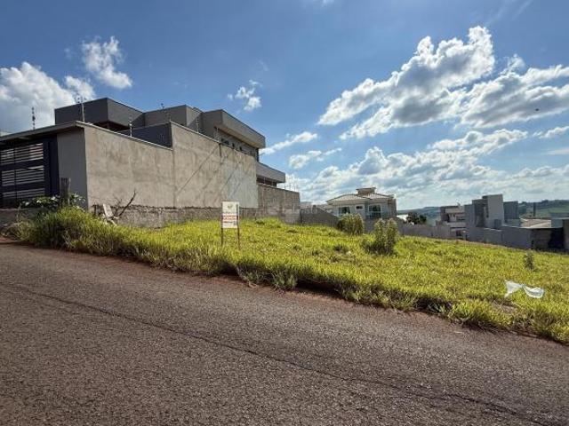 TERRENO À VENDA NO RESIDENCIAL CAZARIN EM APUCARANA
