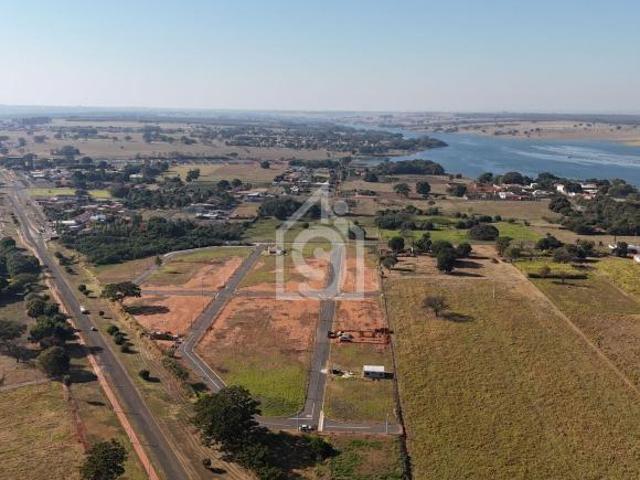 Terreno à venda no Residencial Grandes Lagos — 300m², a 2 minutos do Rio Paraná | Rubinéia/SP