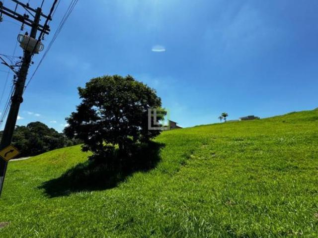 Terreno à venda no Residencial dos Lagos