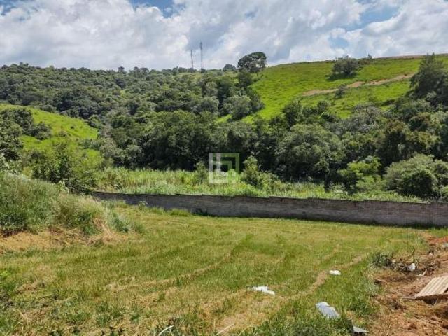 Terreno à venda no Residencial dos Lagos