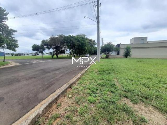 Terreno à venda no Residencial Fazenda Pinheirinho em Rio das Pedras