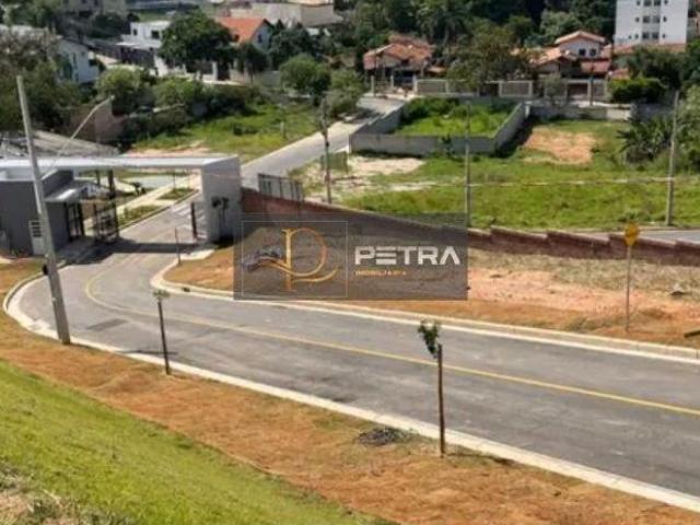 Terreno à venda no Residencial Montserrat