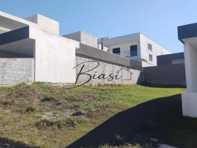 Terreno à venda no Residencial Malibu, em Caçapava com 250m² de área!