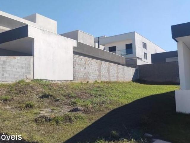 Terreno à venda no Residencial Malibu, em Caçapava com 250m² de área!