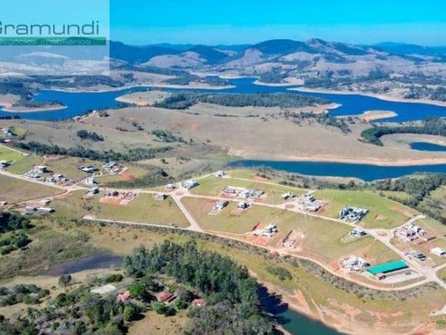 Terreno à Venda no Residencial Terras Dujoá / Porto Cambuí – Prontos para Con.