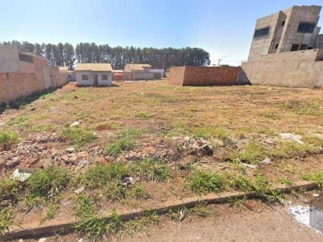 Terreno à venda no Residencial TRIUNFO III