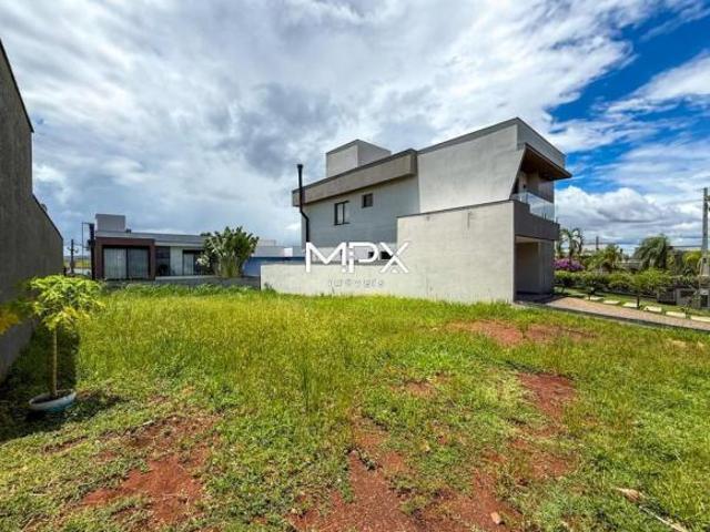 Terreno à venda no Residencial Villa D áquila em Piracicaba
