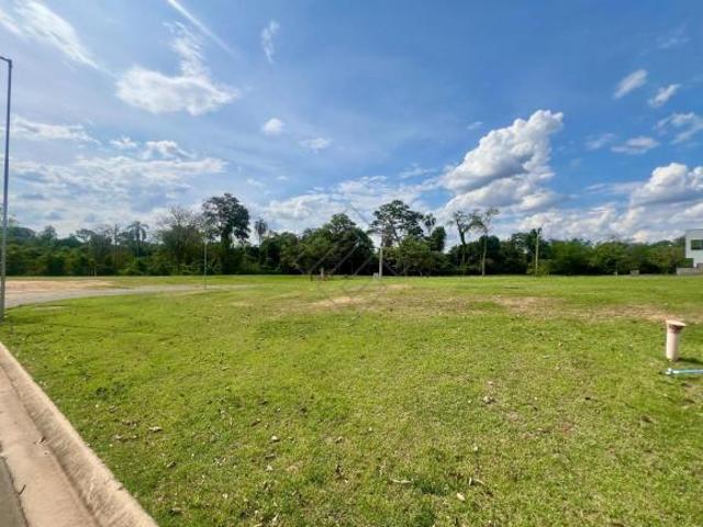 Terreno à venda no Tamboré em Jaguariúna/SP