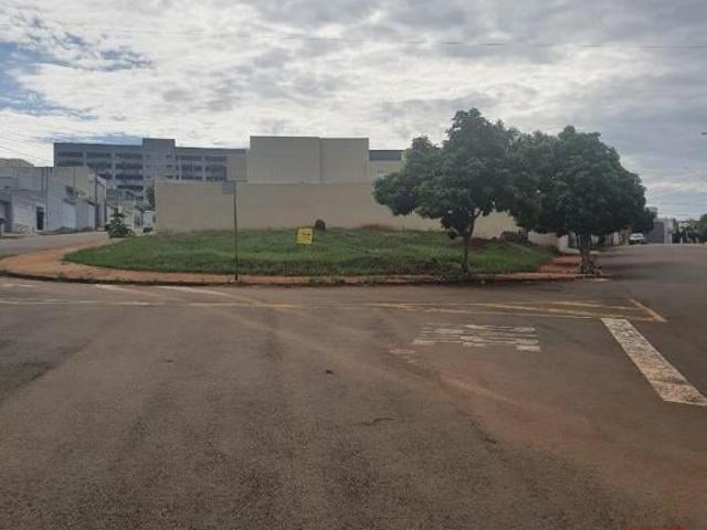 Terreno com 575 m² à venda no Terras De Santa Bárbara em Santa Bárbara d&apos Oeste