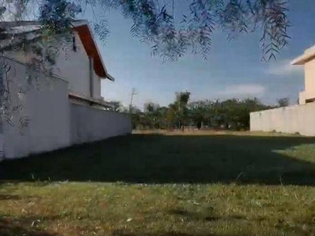 Terreno à venda no Urbanova com 450,00 m² no Condomínio Jardim do Golfe 3