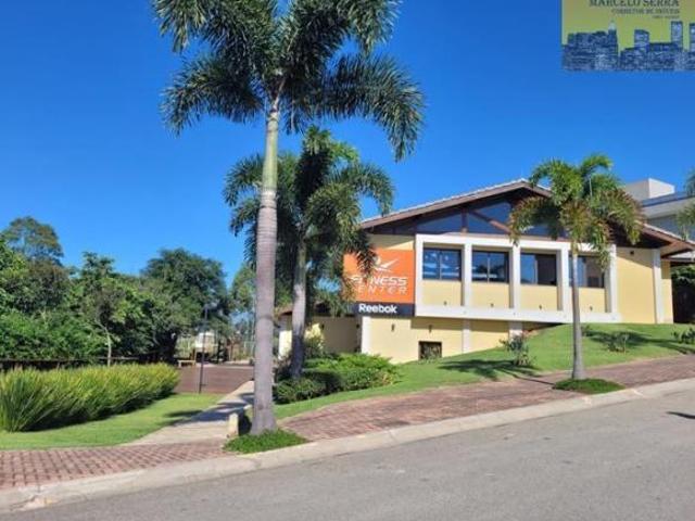 Terreno à venda no Vale Azul