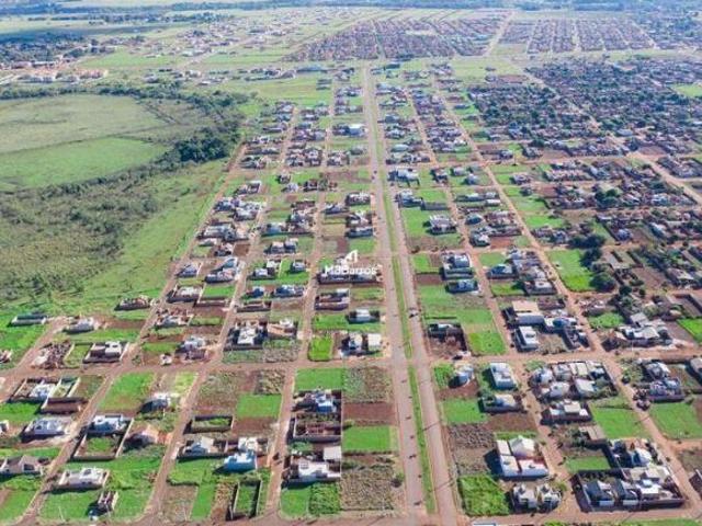 Terreno à venda no Vival dos Ipês fase 5