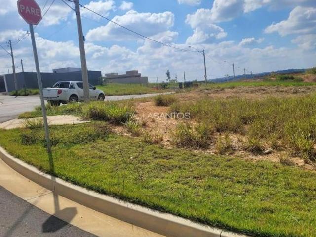 Terreno à Venda no Vivalegro Votorantim SP 354m²
