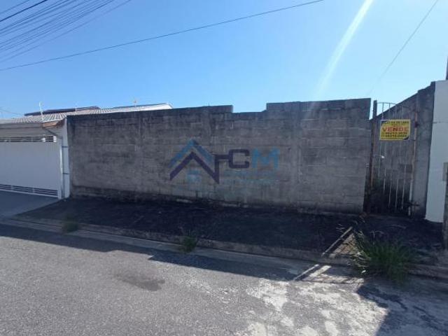 TERRENO A VENDA NO VILLA BRANCA