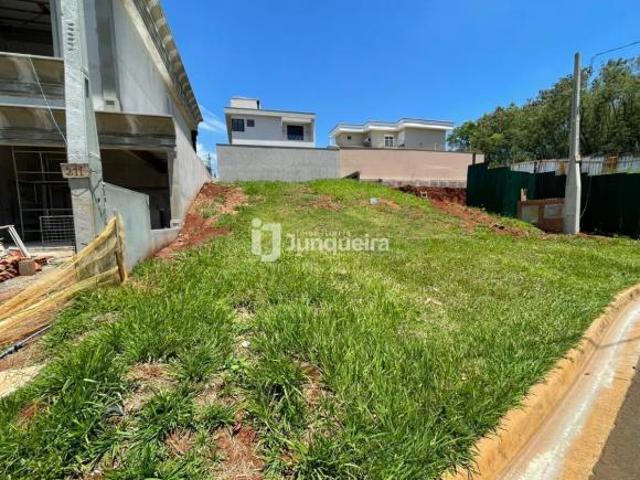 Terreno à venda no Villa D&apos Aquila, no bairro Santa Rosa, em Piracicaba/SP
