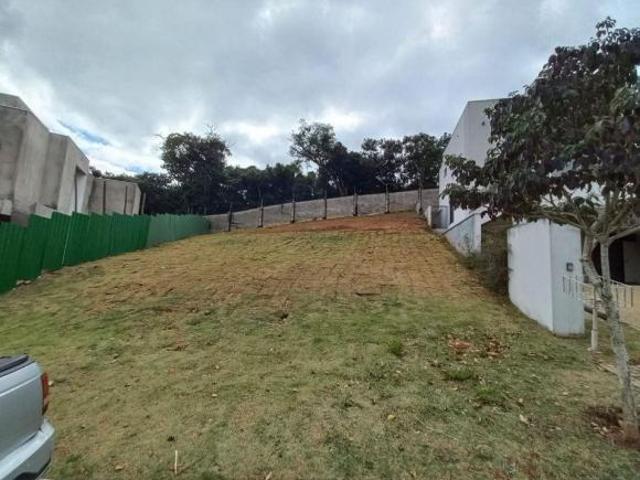 Terreno à venda na Granja Viana cond Alphaville Granja Viana