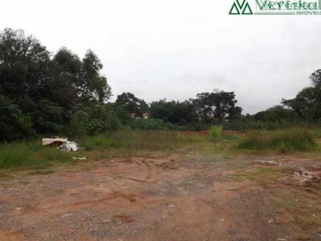 Terreno à venda na Granja Viana