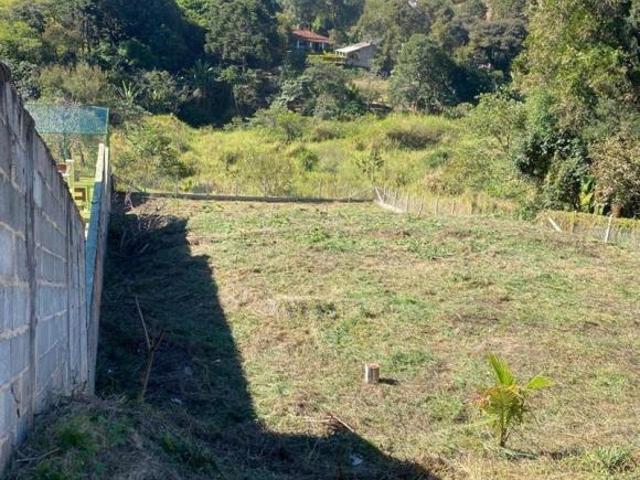 Terreno à venda na Estância Santa Maria do Laranjal