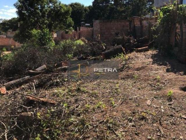 Terreno à venda na Estâncias Imperiais