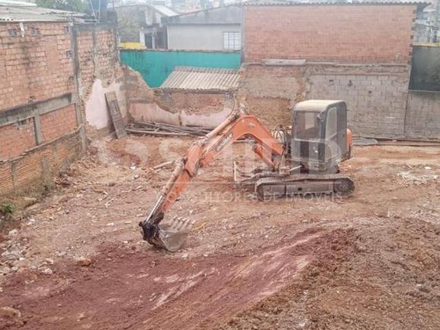 Terreno à venda na estrada do Campo Limpo