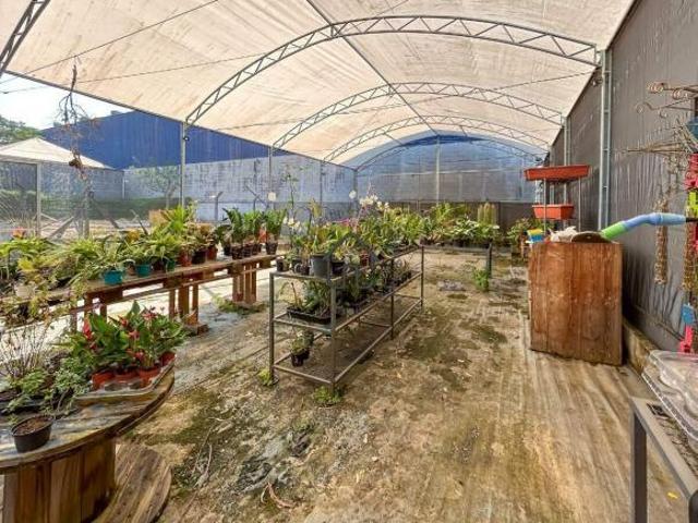 Terreno comercial com 1.952,37 m² venda Centro em Vinhedo