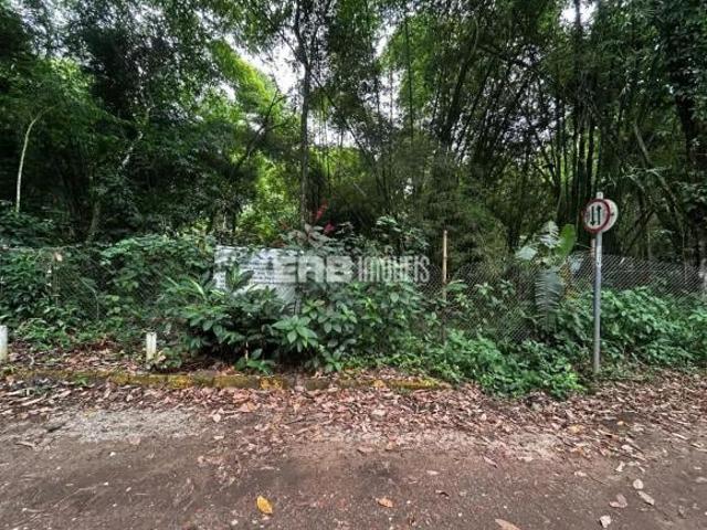 Terreno à venda na praia do Félix com localização privilegiada!