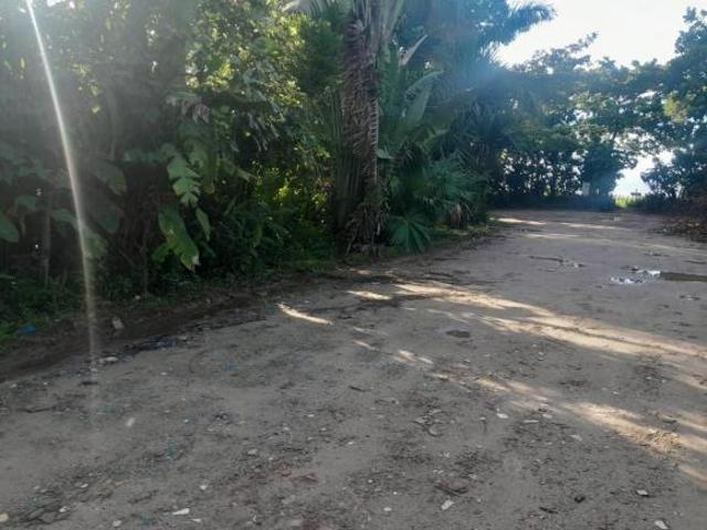 Terreno à venda na Praia de Itamambuca