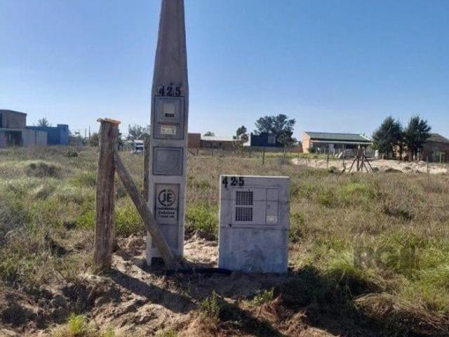 Terreno à venda na Praia Real