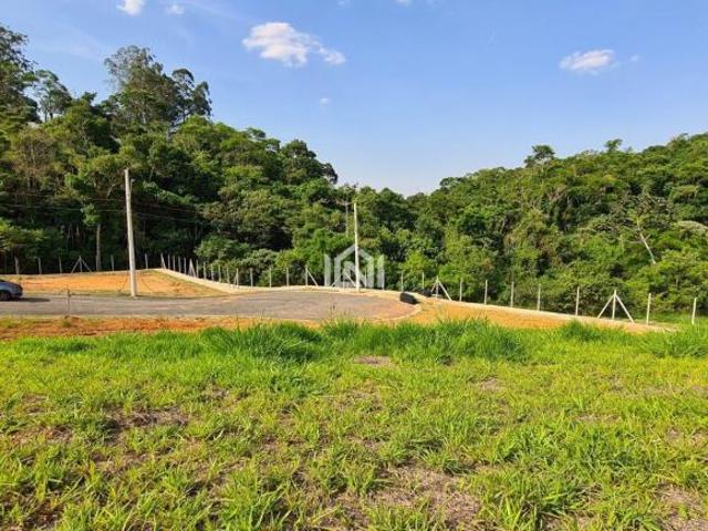 Terreno à venda na Quinta dos Angicos