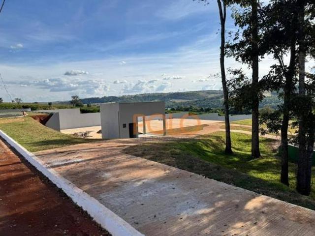 Terreno à venda na Represa Miranda em Uberlândia