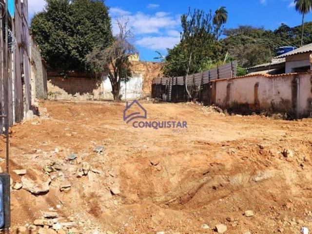Terreno à venda na Venda Nova