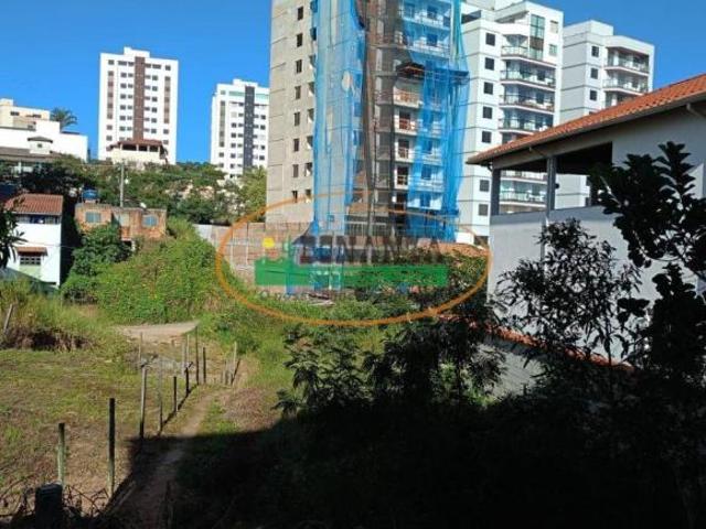 Terreno à venda na Vila Belizário