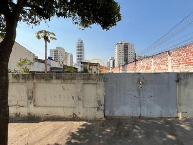 Terreno à venda na Vila Gumercindo com 420m² em Zona Mista