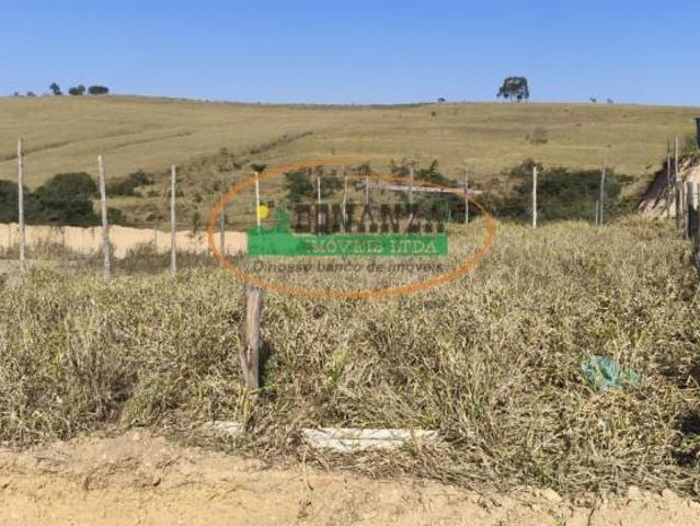 Terreno à venda na Vila Jardim São José