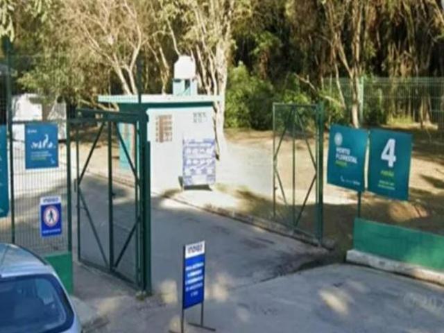 Terreno à venda na Vila Pedra Branca com 306m²