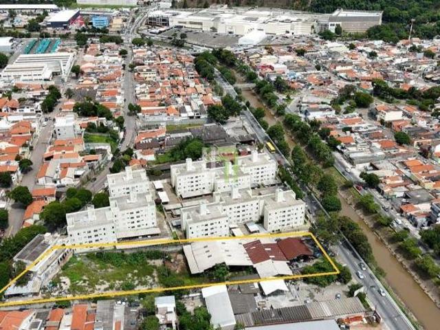 Terreno à venda na Vila Rio Branco
