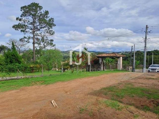 Terreno à venda nas Chácaras Cataguá
